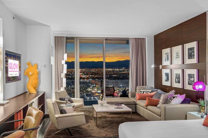 Award Winning - Sex, Drugs & Rock 'N' Roll Suite - Henderson, NV