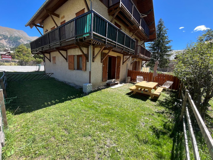 « Chez César » T2 Avec Jardin, Village De Ceillac - Ceillac