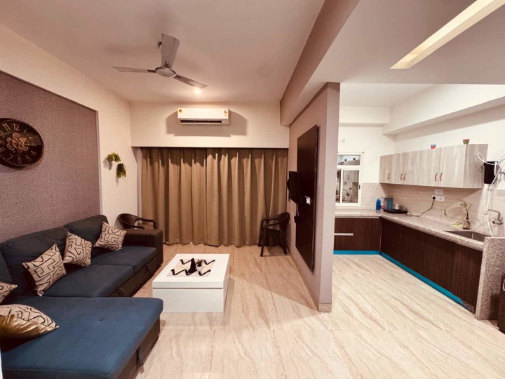 Vrindavan Haven - Serene 1bhk With 2 Balcony - Vrindavan