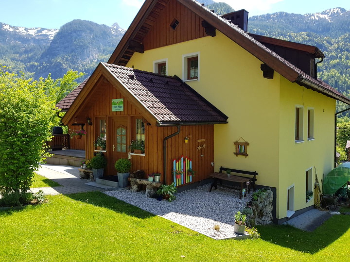 Chalet Hepi, 5 En-suite Bedrooms. Lake 5 Min-walk. - Obertraun