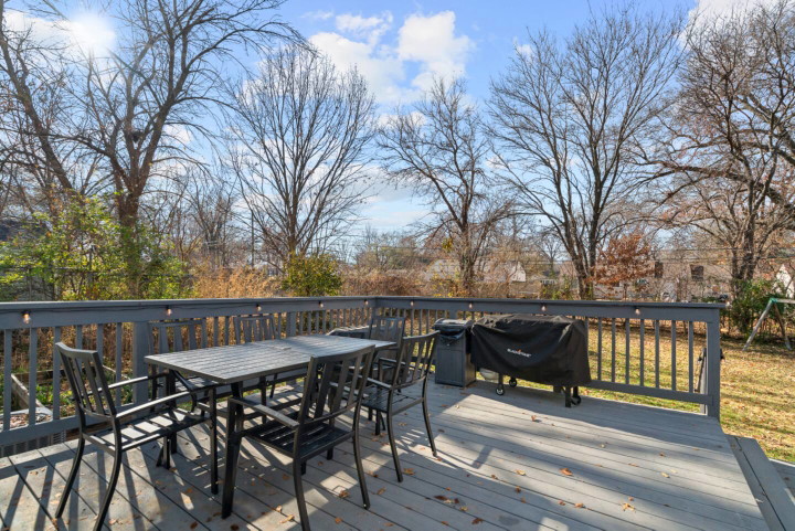 Walkable Old Town Retreat | Backyard + Freeparking - Overland Park, KS