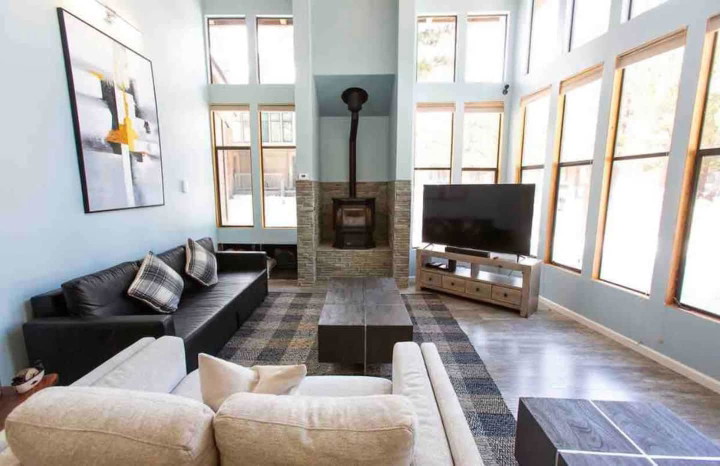Luxury Mammoth 2br 2ba Townhome - Mammoth Lakes, CA