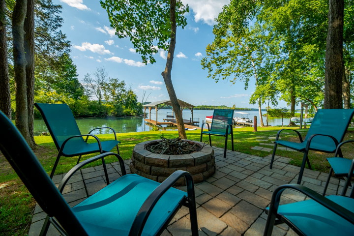 Dog Friendly Lake Chickamauga Home, Private Dock - Chickamauga Lake, TN