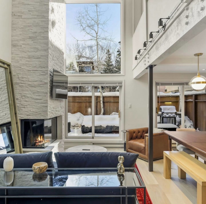 Downtown Aspen Core With Private Outdoor Space - Aspen, CO