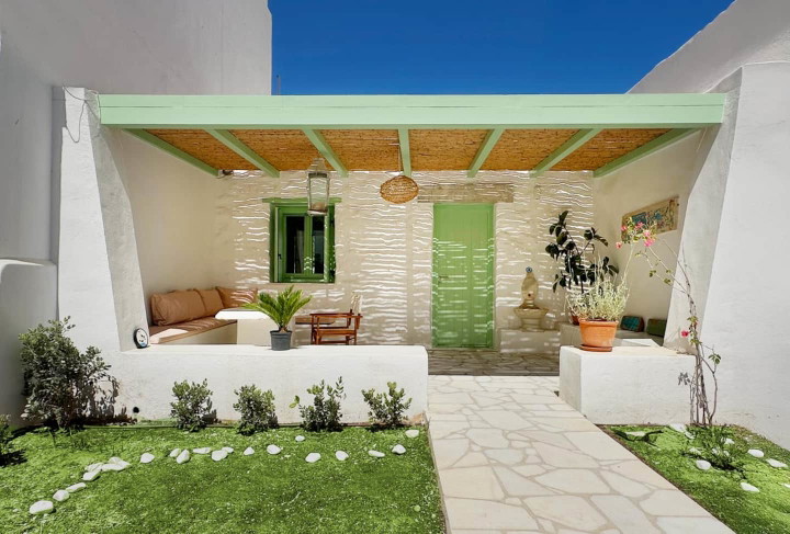 A Cozy Island Getaway - Paros