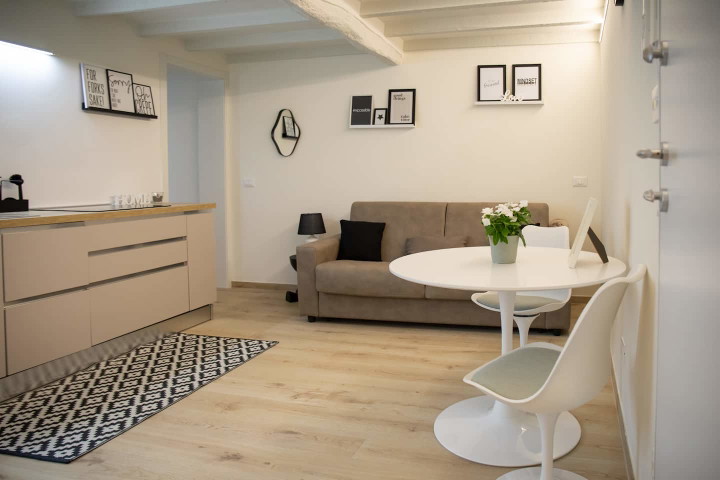 Obelisk Apartment In The Historic Center Of Reggio Emilia - Reggio Emilia