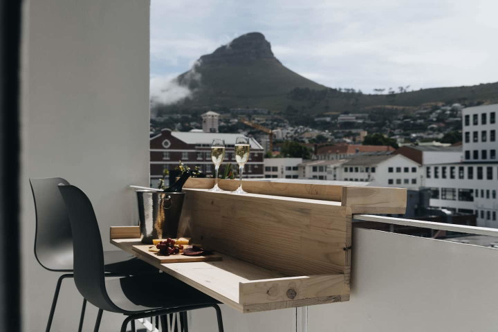 African Chic In The Heart Of The Mother City - Cape Town