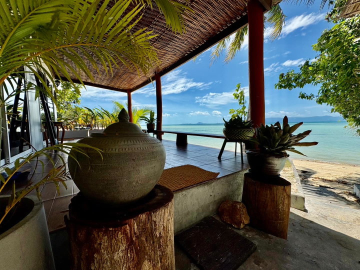 Tiny Tides - Beachfront - Thailand