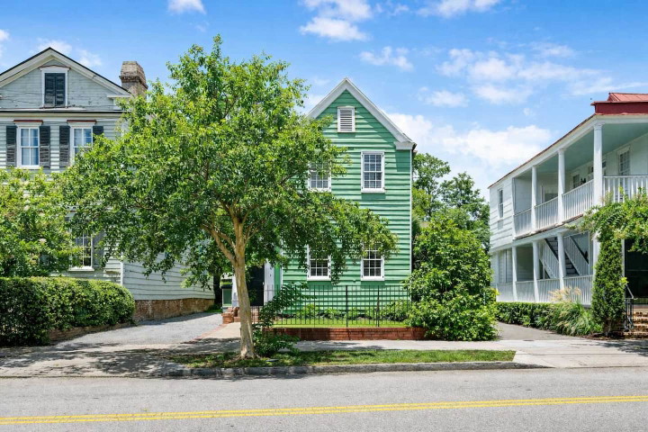 Magnolia House | Charleston Home, Walk To King St! - Charleston, SC