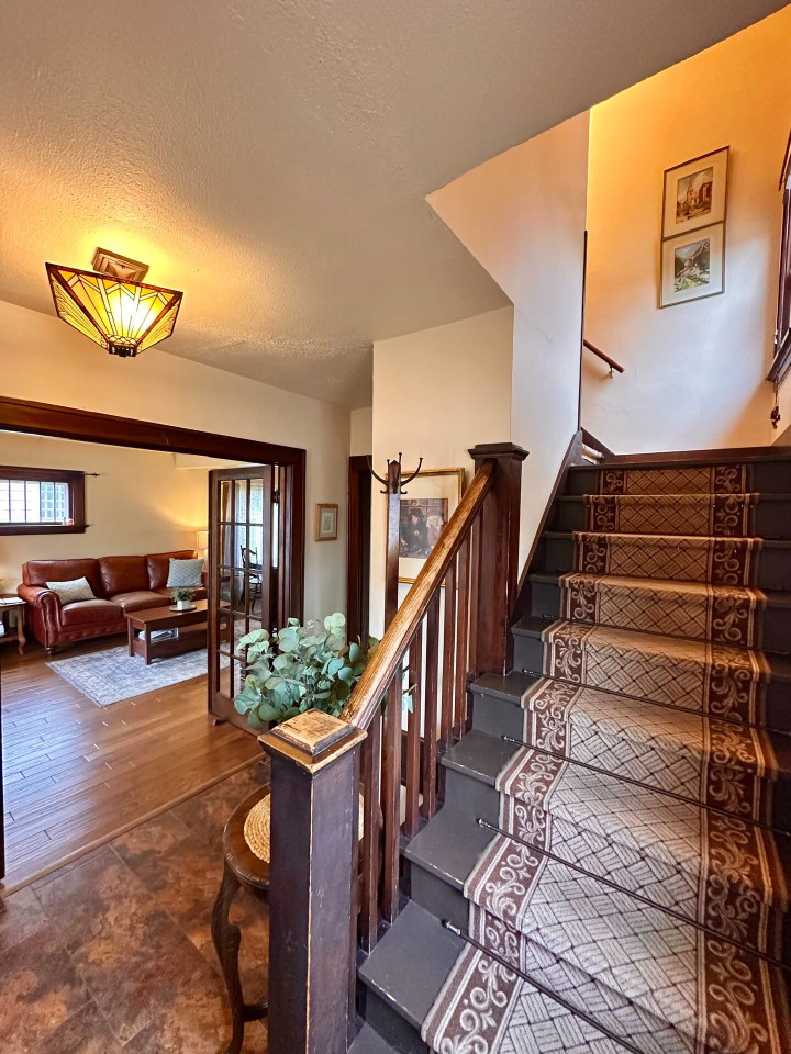 Charming And Spacious Home Near Trails + More - Two Rivers, WI