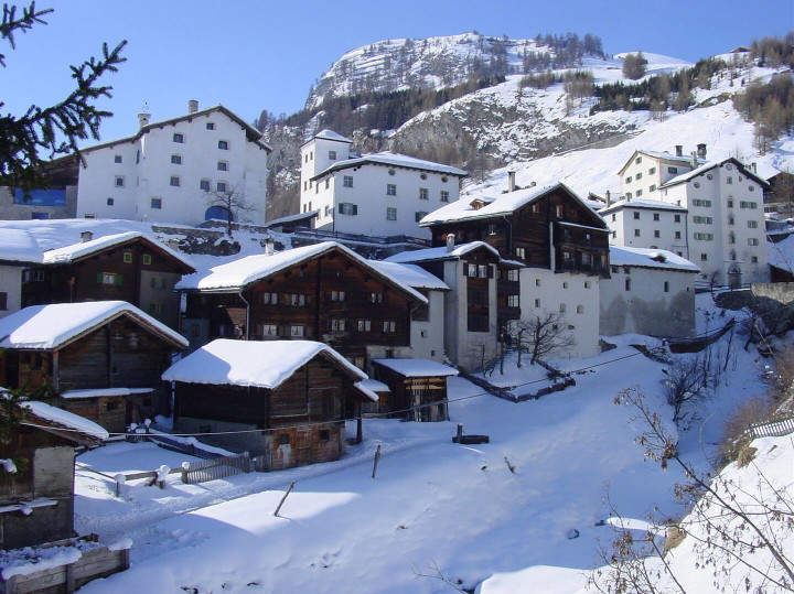 3.5-zimmer-wohnung In Splügen Bergblick & Charme - Madesimo