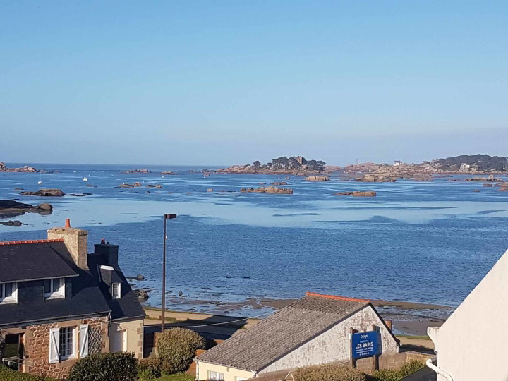 Face à La Mer - Trégastel