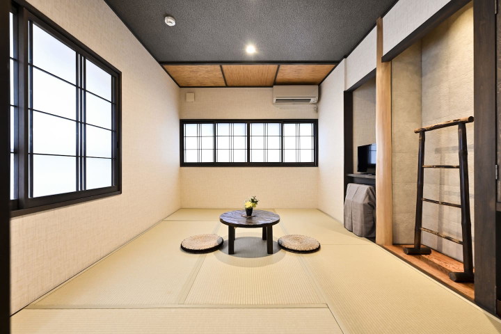 【Breakfast Included】"momo" 6 Tatami Mats / 2ppl - Japan