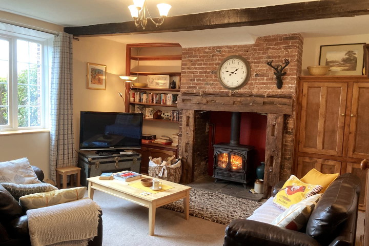 Curlew Cottage. 18th Century Yorkshire Cottage. - Wakefield