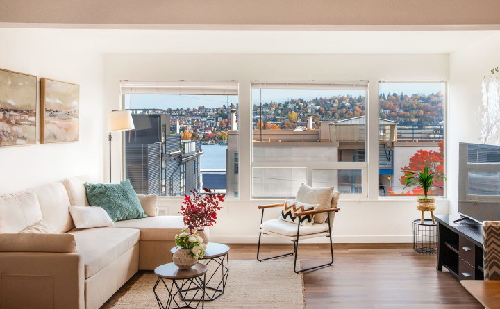 Lakeview 2b1b/ Modern Slu Comforts /Views/ Parking - Seattle, WA