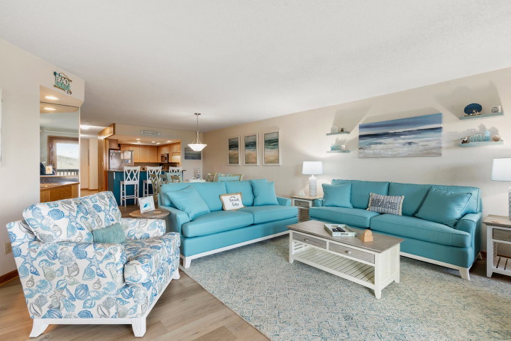 A Wave From It All: Oceanfront Condo, Shared Pool - Nags Head, NC