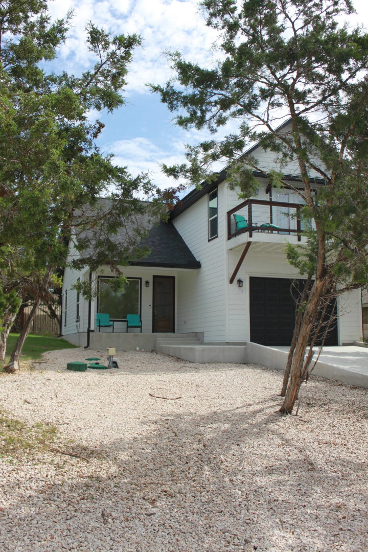 Texas Hill Country Hotspot/3 King Beds, Sleeps 12 - Canyon Lake, TX