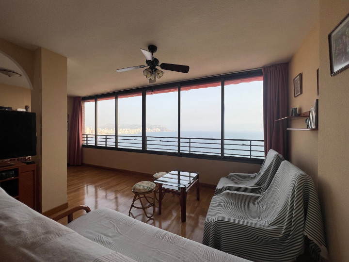 Wifi Piso Poniente Con  Fabulosas Vistas Al Mar - Benidorm