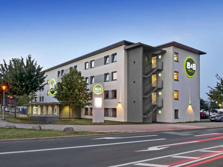 B&b Hotel Mannheim-neuostheim - Mannheim
