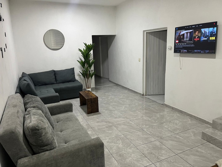 Suite Tipo Hotel Cafetera+ac+check-in 24/7+netflix - Guadalajara