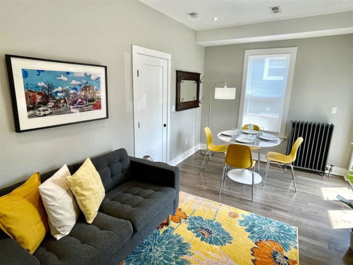 The Little Nest! Charming Brookland Parking! - Washington, D.C.