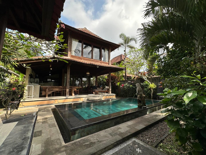 Sunmix Villa 2 Bedroom Wooden House Private Pool - Indonesia
