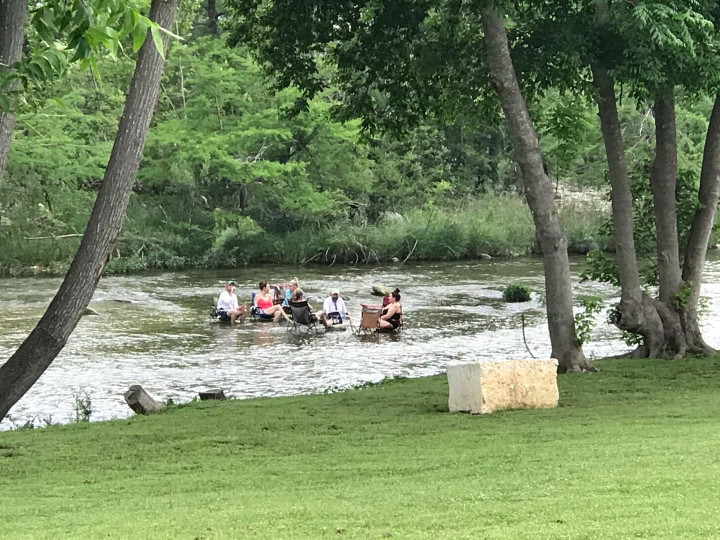River View Deluxe King Cabin #23 - Kerrville, TX