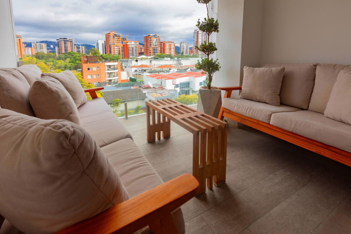 Vista, Balcon, A/c, Near Airport, Recepcion 24/7 - Guatemala City
