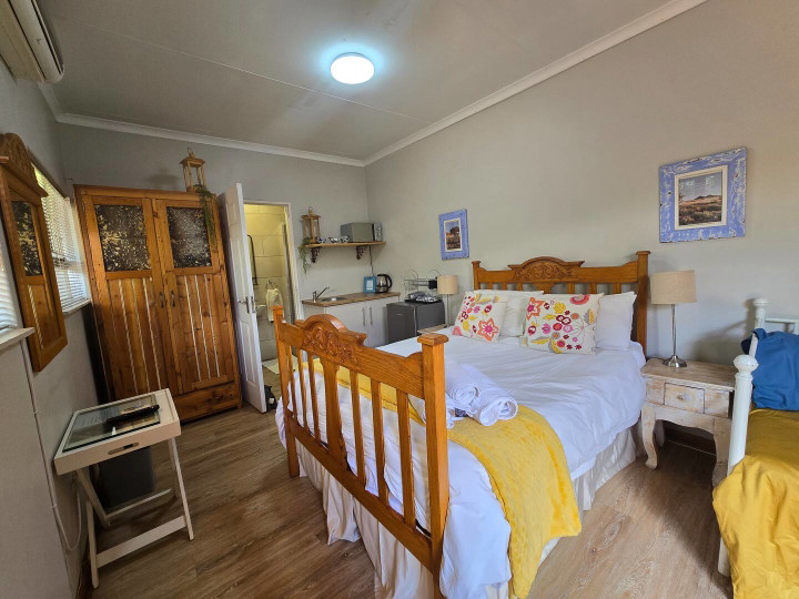 Modern Rustic Private Flat - Bloemfontein