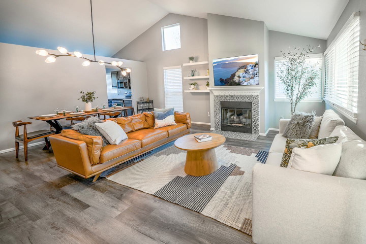 The Oasis- Modern Luxury Retreat With Hot Tub - Broomfield
