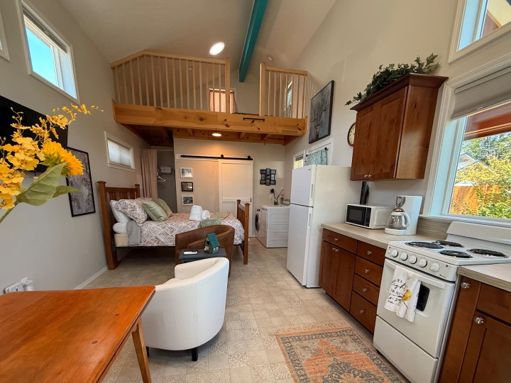 Tiny Home Near Whitewater Park River Downtown - Boise, ID