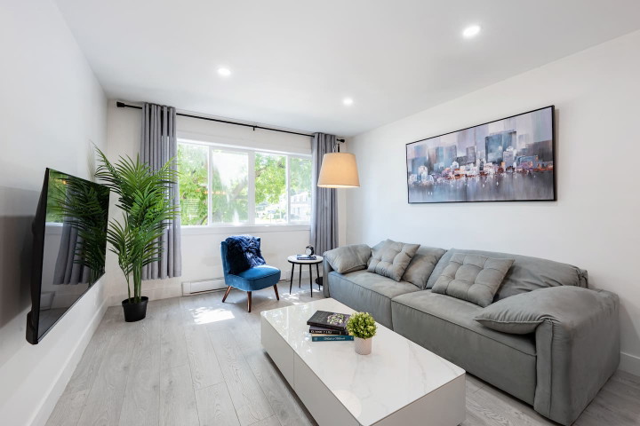 Bright & Quiet 3br Apartment - Brossard