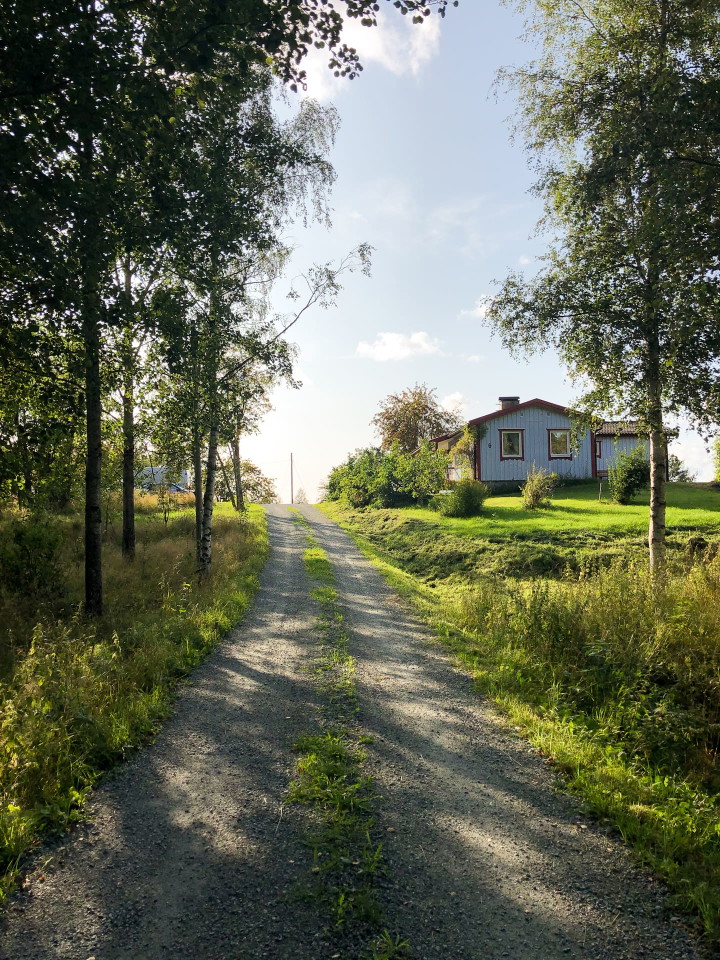 Cozy Cottage With Beautiful Lake View - Bengtsfors