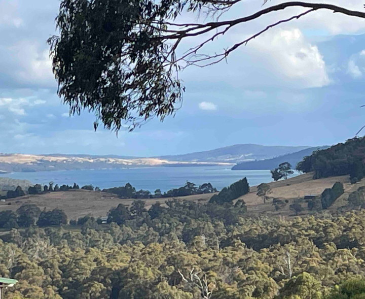 Scenic Retreat Just 15 Mins Drive From Hobart Cbd - Hobart
