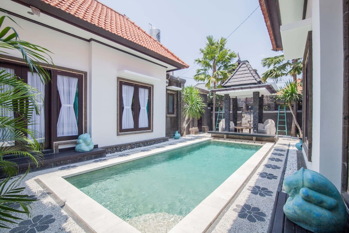 Villa Marjens 2 Seminyak Area Bali - Bali