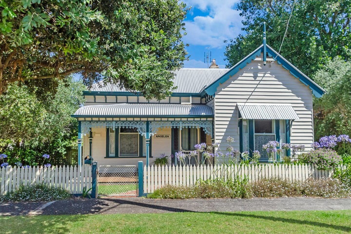 Angelea | Coastal Haven Close To Shops & Beaches - Portland
