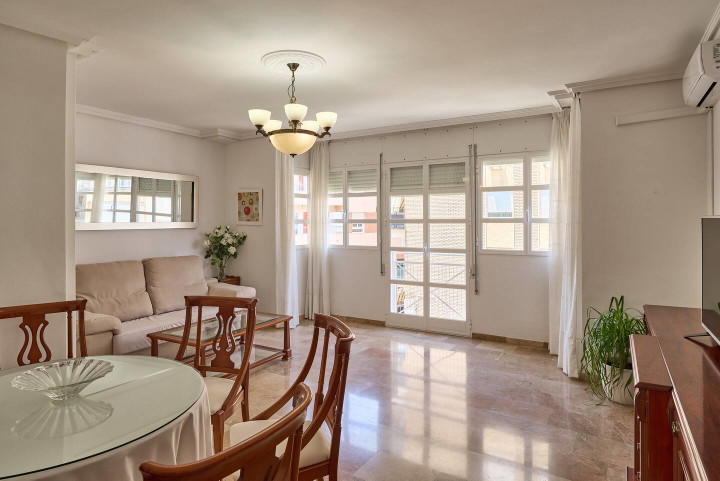 Apartamento 5 Caballeros Tercero - Estepa