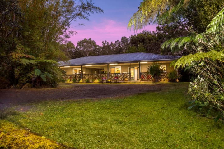 Modern Family Bungalow, Close To The National Park - Volcano