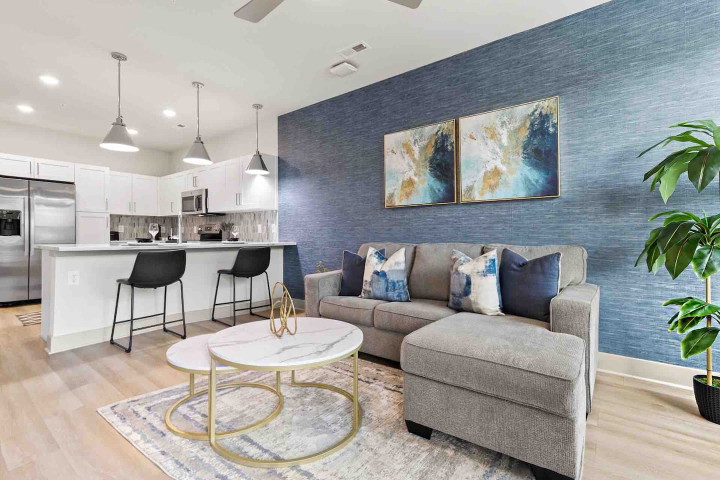 Luxury Living 5 Min From Downtown - Raleigh, NC