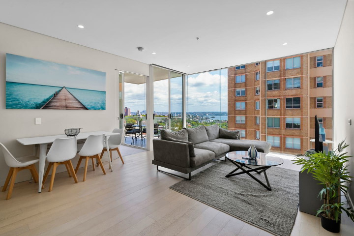 Elegant Bondi Junction Retreat W/ Harbour Views - Randwick