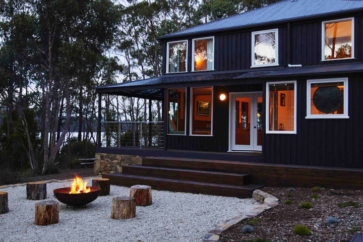 The Voyager - Luxury Waterfront Cabin - Bruny Island