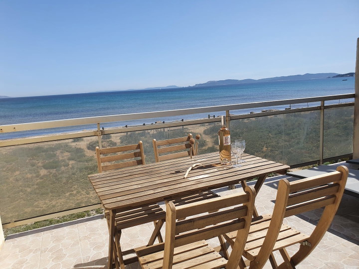 Beachfront Studio At Plage De La Bergerie - Île de Porquerolles