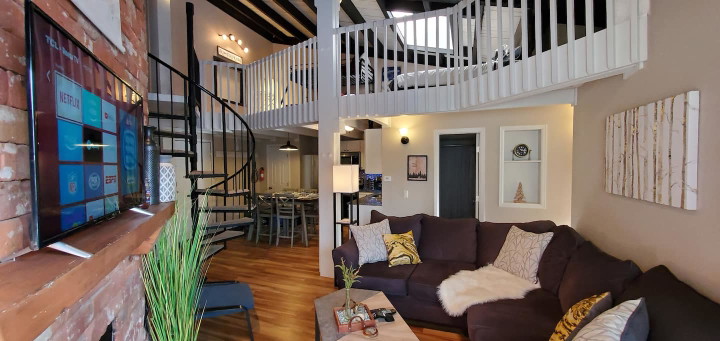 Hilltop Hideaway With Amazing Amenities! - Frisco, CO
