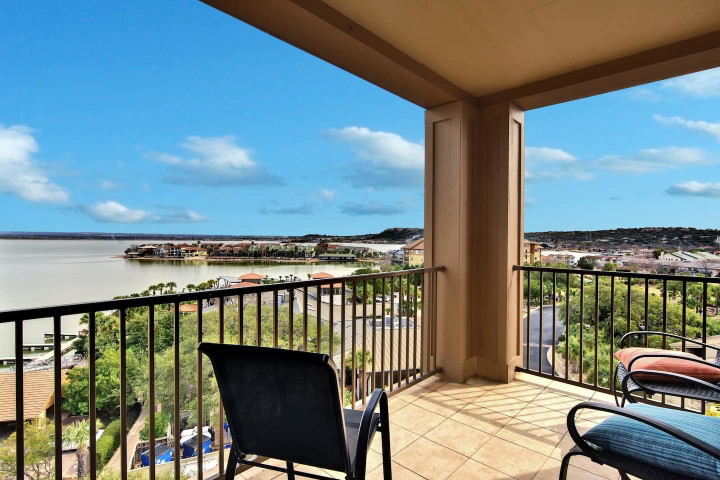 Getaway On Lbj Penthouse - Horseshoe Bay, TX