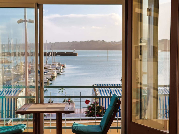 Two Rooms With Superb Sea View And Parking - Trégastel
