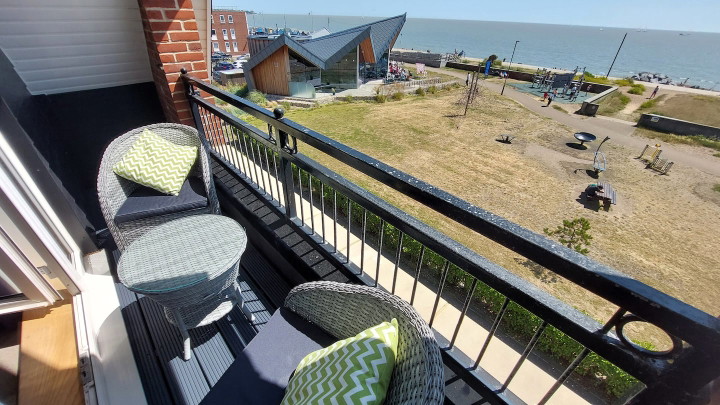 Sea You View - Felixstowe