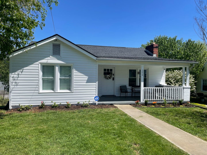 Crescent Cottage - Bristol, TN