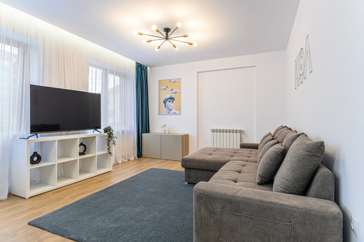 Koa | Spacious 3br · Sleeps 8 · Free Parking - Transylvania