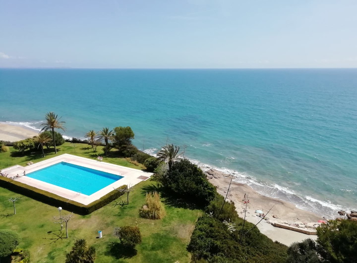 Apto. 1a Línea De Mar, Piscina, Terraza, Wifi, Pk - Mont-roig del Camp