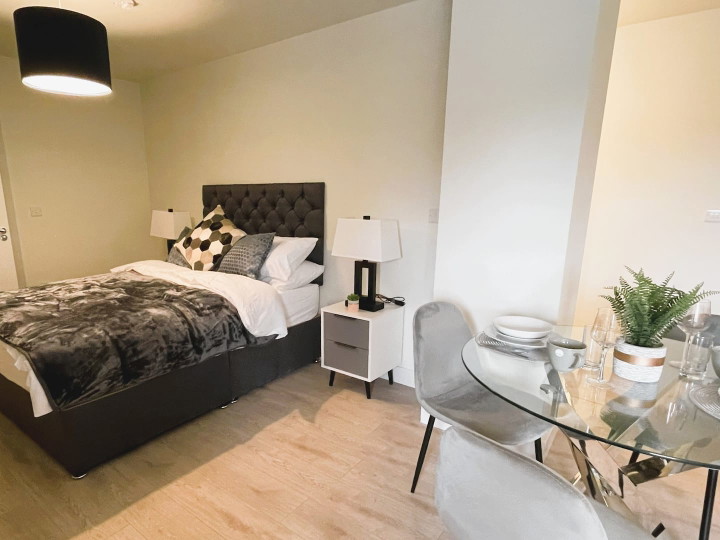 Studio | Parking & Gym | Work Stay - Birmingham